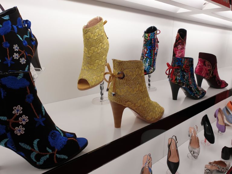 Maher Shoes | Men's & Women's Fashion Footwear - Tauranga Crossing