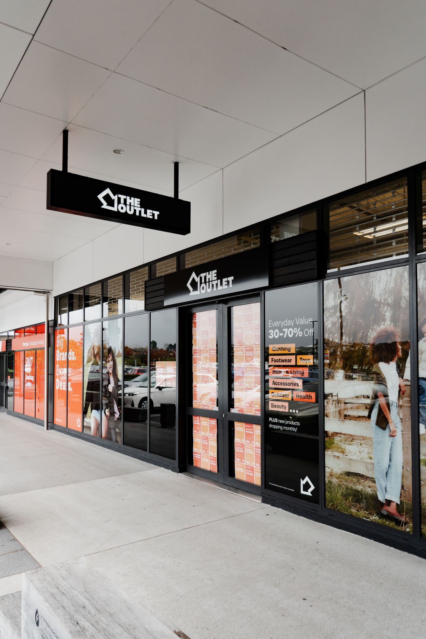 Pat Menzies | Footwear Store | Shoe Specialists - Tauranga Crossing